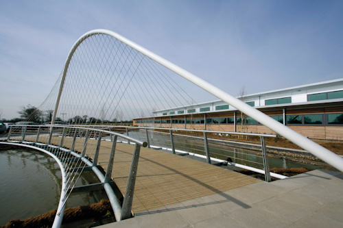 Magnus Marine - About Us